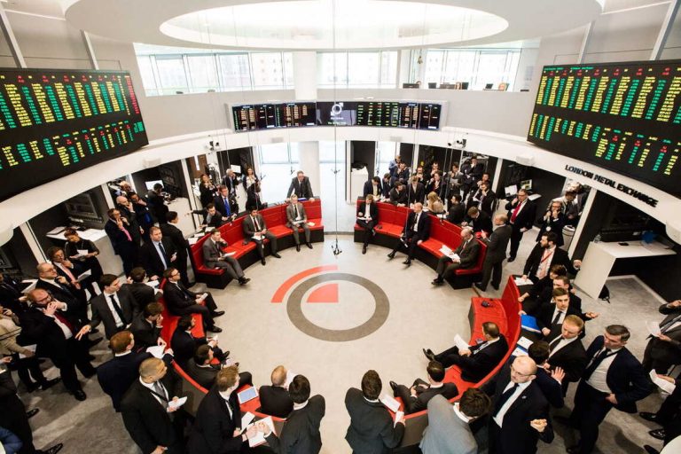 ¿Por qué sube y baja el precio del oro? | Blog SelfBank